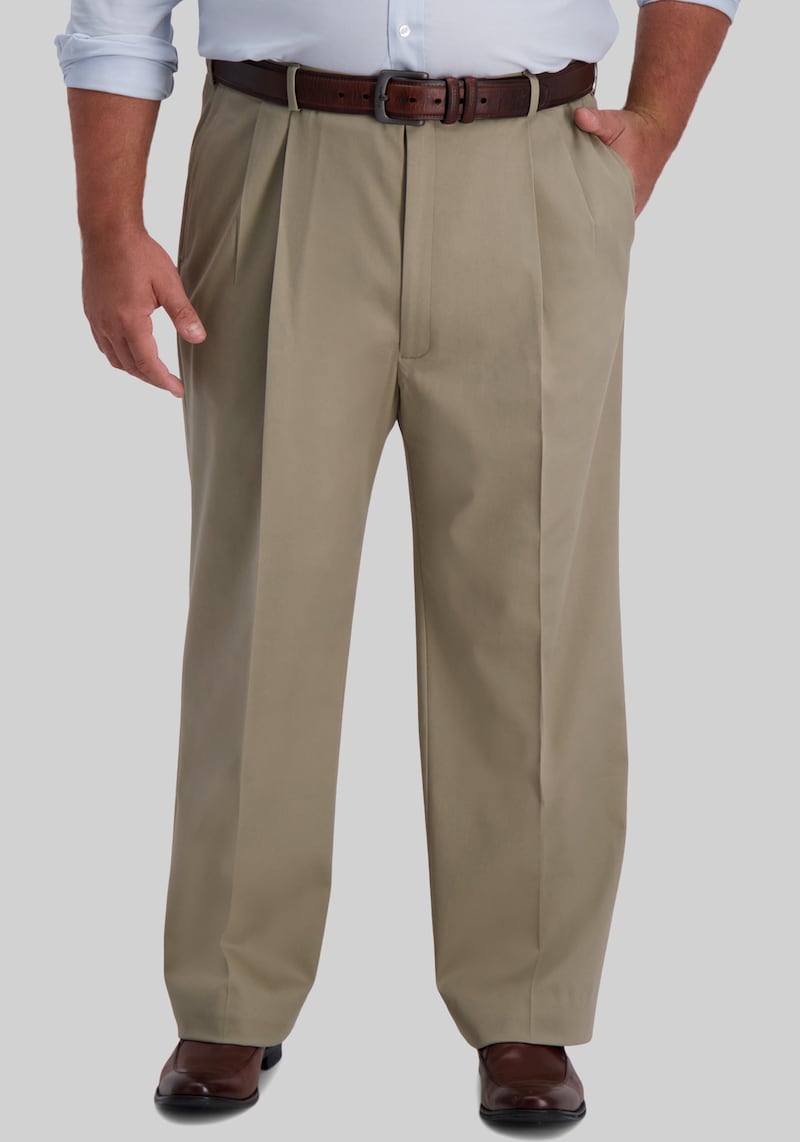 Click here for Mens Big & Tall Haggar Classic Fit Pleated No Iron... prices