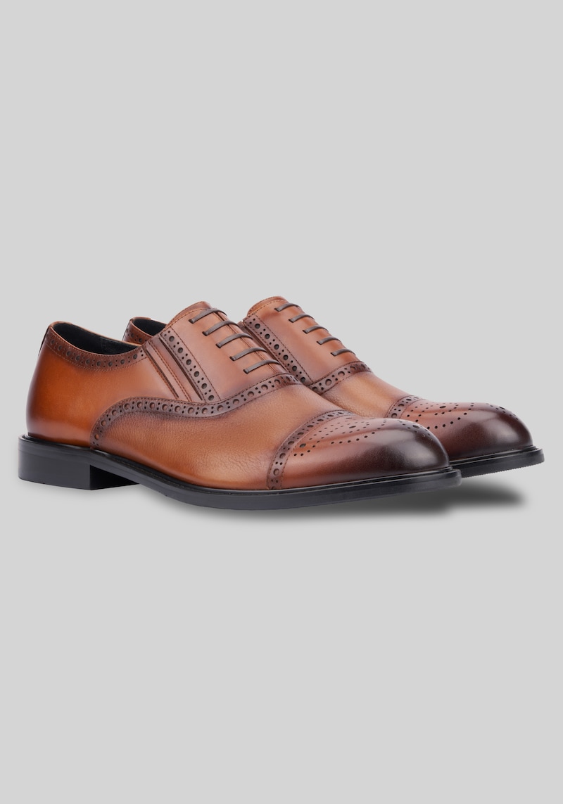 Click here for Vintage Foundry Mens Cosmio Oxfords at Jos. A. Ban... prices