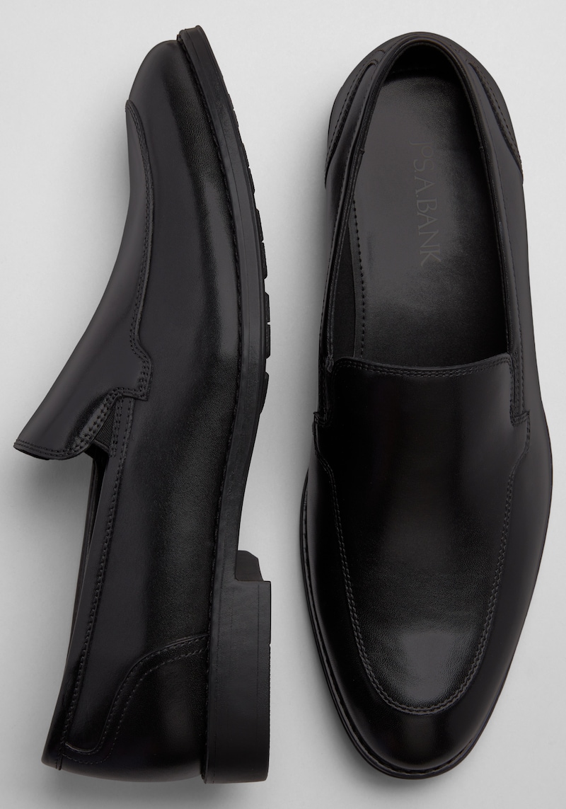 Click here for Mens Jos. A. Bank Moc Toe Loafers at Jos. A. Bank... prices