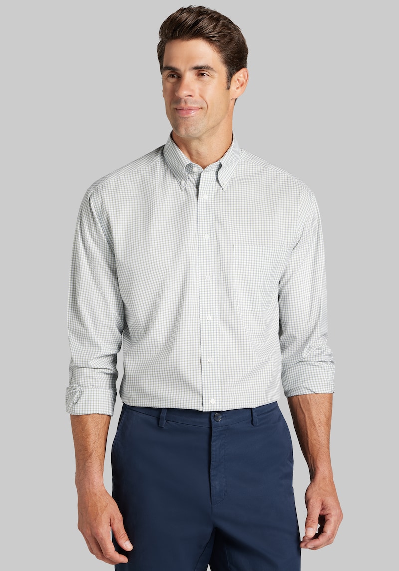 Click here for Mens Traveler® Collection Traditional Fit Button-D... prices