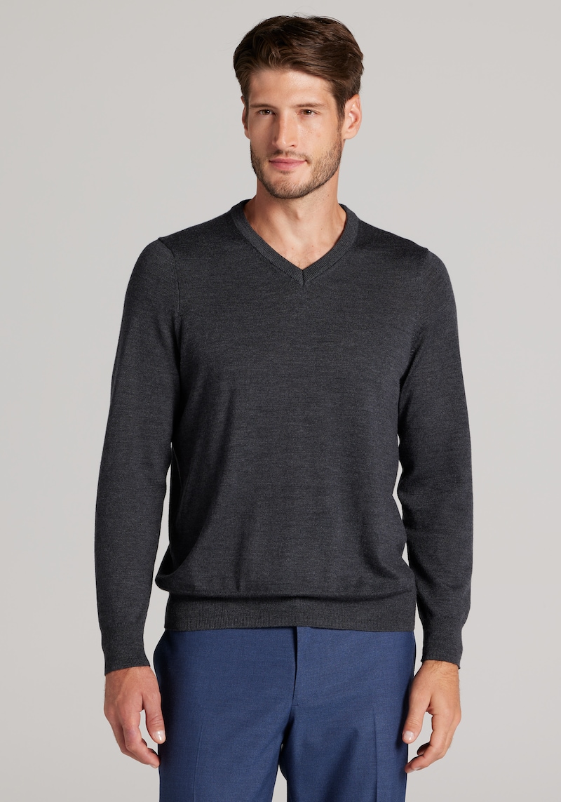 Click here for Mens Traveler® Performance Tailored Fit Merino V-N... prices
