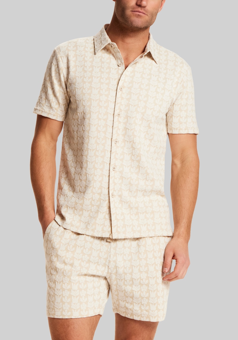 Click here for Mens Weatherproof Vintage Traditional Fit Floral J... prices