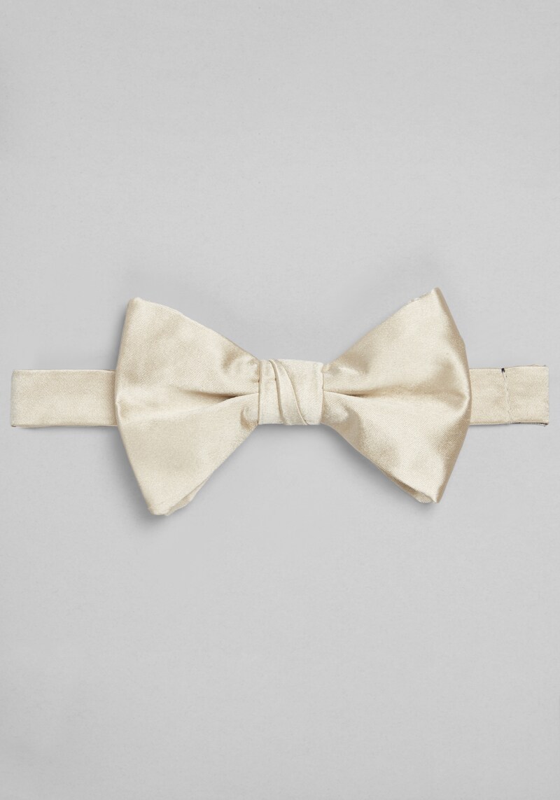 Click here for Mens Jos. A. Bank Two-Tone Pre-Tied Bow Tie at Jos... prices