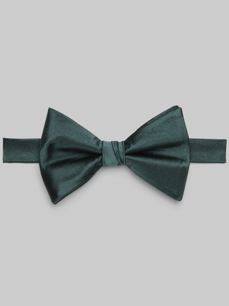 Click here for Mens Jos. A. Bank Two-Tone Pre-Tied Bow Tie at Jos... prices