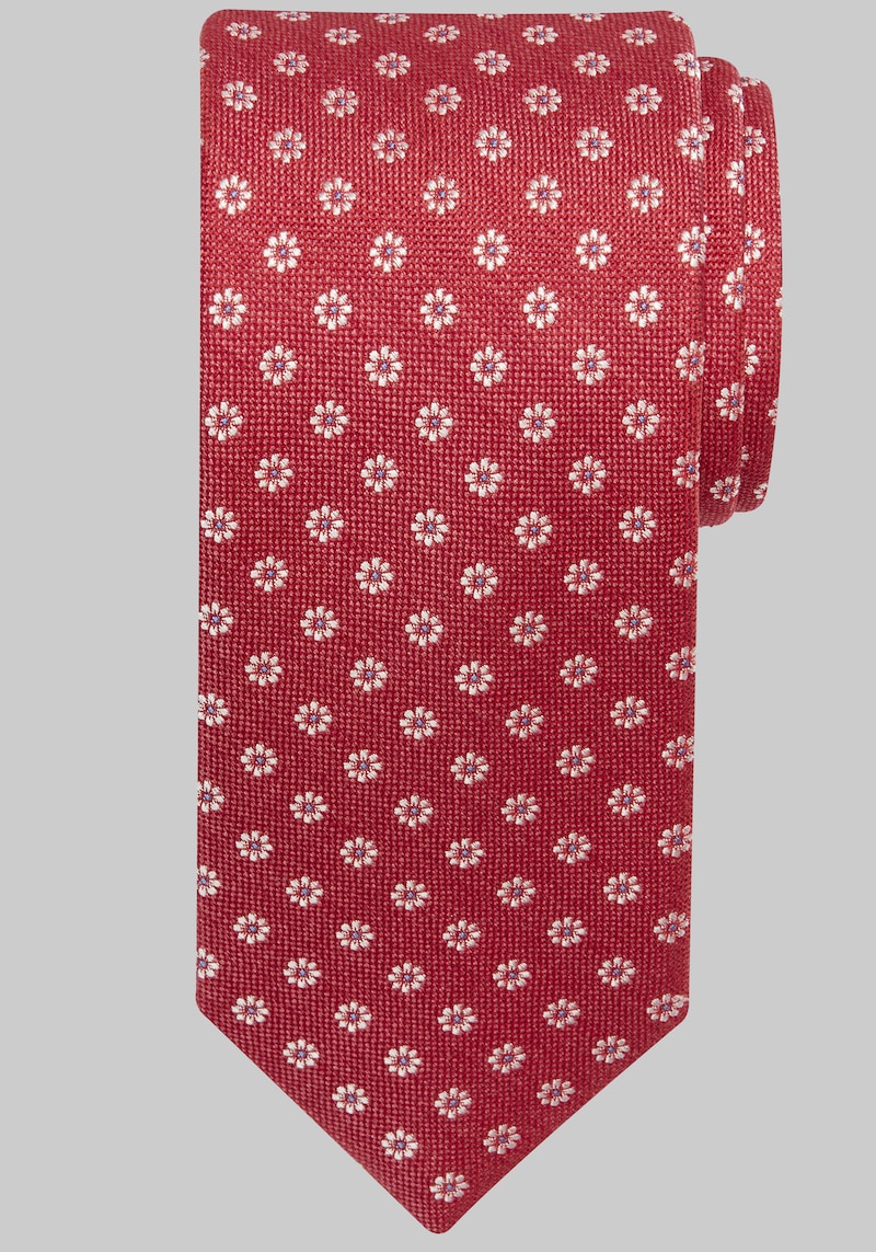 Click here for Mens Jos. A. Bank Marguerite Neat Tie at Jos. A. B... prices