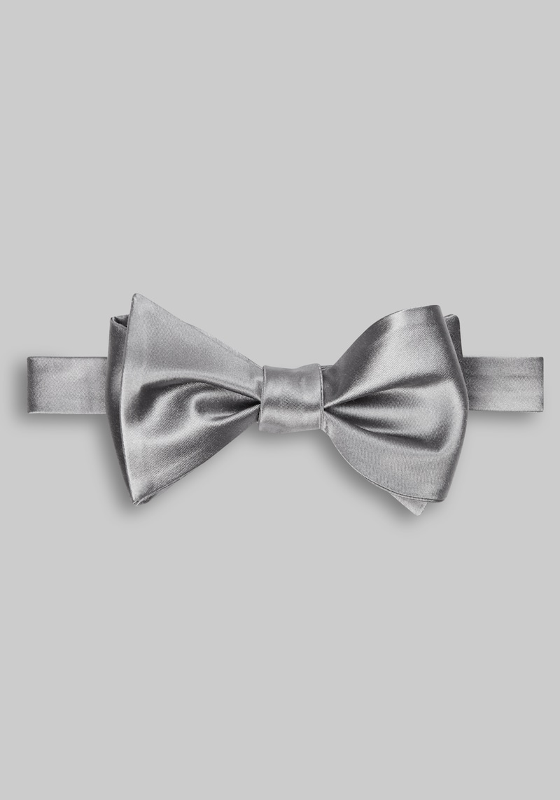 Click here for Mens Jos. A. Bank Solid Pre-Tied Bow Tie at Jos. A... prices