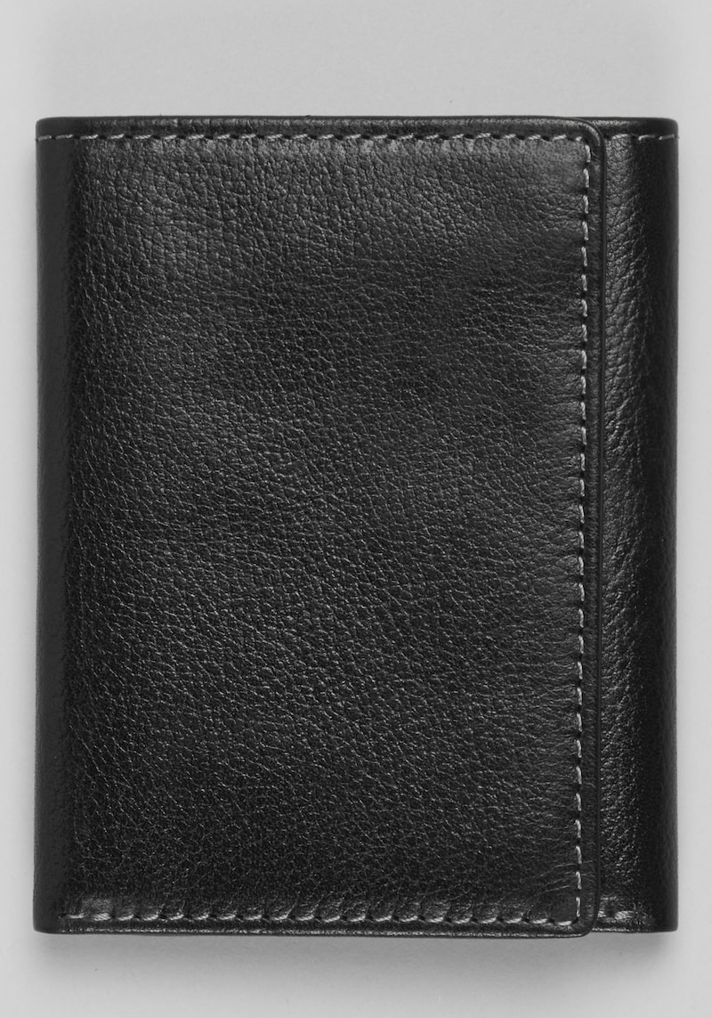 Click here for Mens Jos. A. Bank Trifold RFID Wallet at Jos. A. B... prices