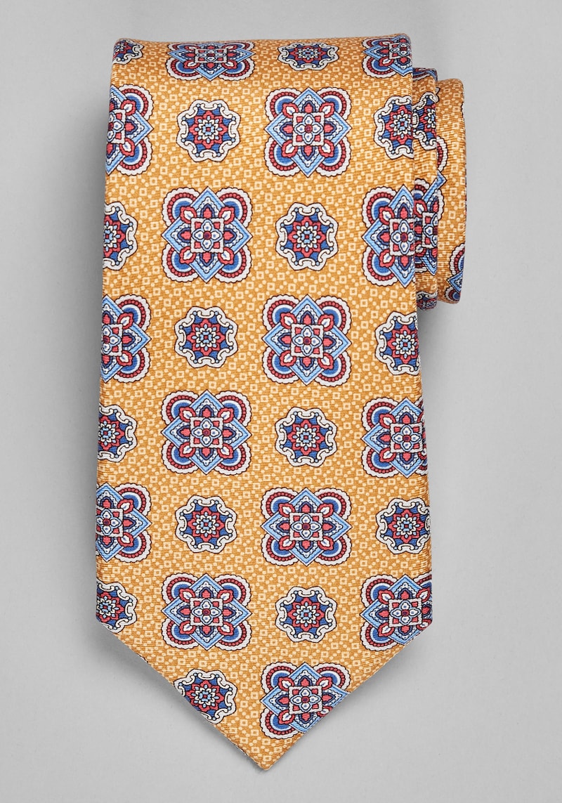 Click here for Mens TravelerÂ® Collection Medallion Tie at Jos. A... prices