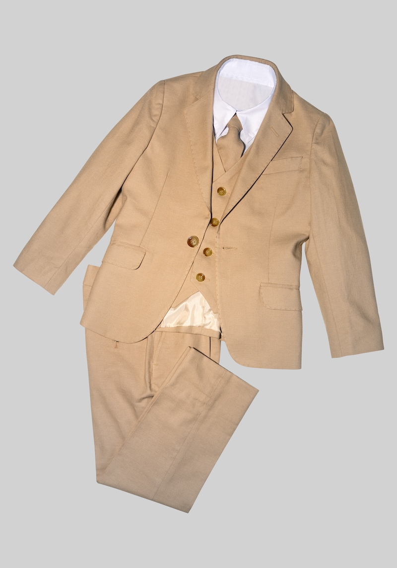 Click here for Oasis Linen Blend 5-Piece Toddler Boys Suit at Jos... prices