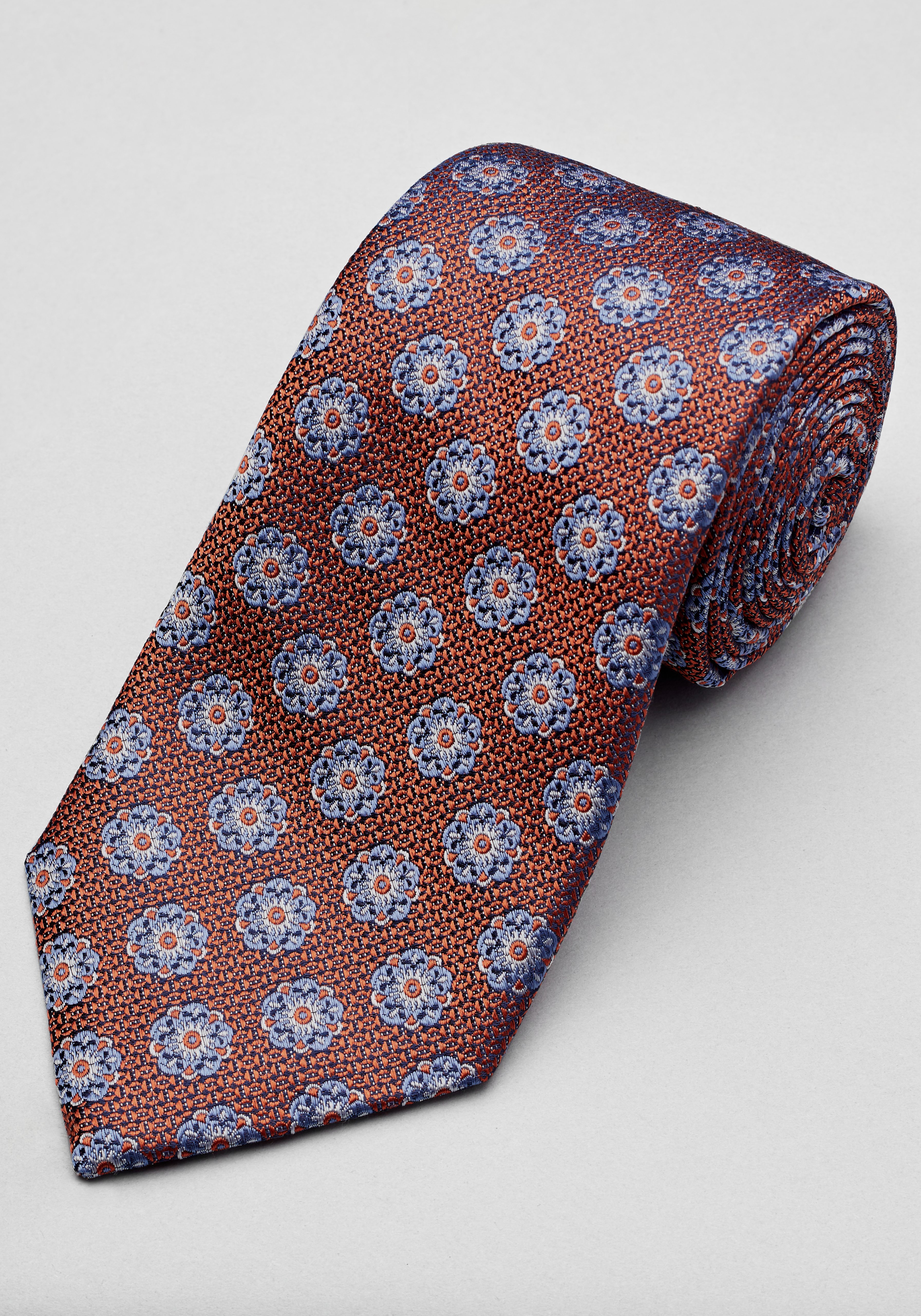 Reserve Collection Rounded Medallion Tie - Reserve Ties | Jos A Bank
